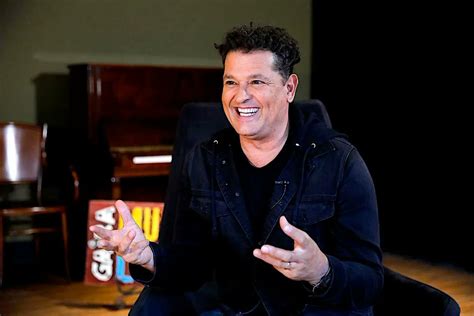 Así Suena El Nuevo álbum De Carlos Vives En Homenaje A Escalona
