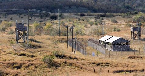 Casa Blanca Confirma Los Primeros Vuelos De Migrantes Al Centro De