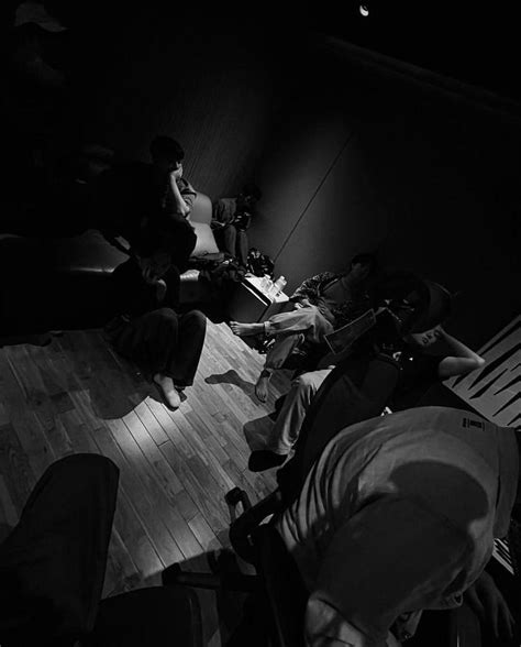 Supreme Boi Ig Post Ft Namjoon 180523 Rbts7