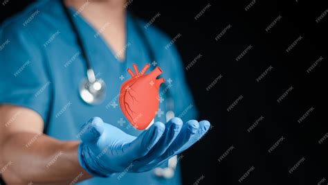 Premium Photo Big Data Analytics And Business Intelligence Concept Businessman Holding Global