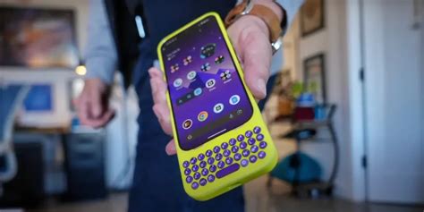 Missing Your Blackberry Clicks Brings Physical Keyboard To Android