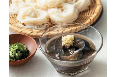 【そうめん】毎日でも飽きない「つけだれ」レシピ5選「なす×ねぎ」「トマト」「焼き肉×ししとう」「豆乳」「ごま」 ゆうゆうtime