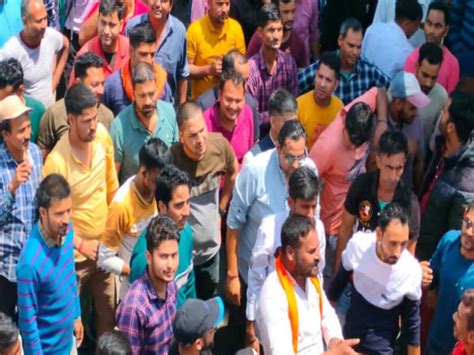 Hindu Minor Girl Muslim Youth Love Jihad Market Closed Uttarkashi हिंदू