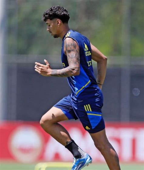 Botafogo se afasta da contratação do argentino Cristian Medina