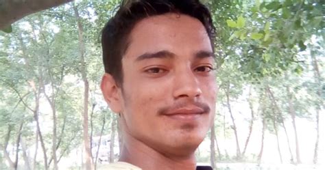Suraj Singh Models Number 1029