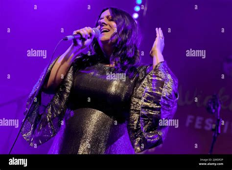 Pakistan Born British Singer Songwriter Sarah Joyce Better Known By Her Stage Name Rumer