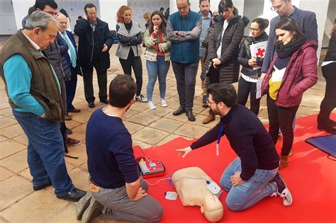Aprendiendo las técnicas de Reanimación Cardiopulmonar básica Córdoba