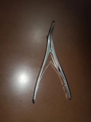 Lamina Bone Spreader At ₹ 3800 Piece Surgical Instruments In Jalandhar Id 2855594782491