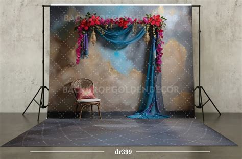 دیوار و گچ بری فروشگاه گلدن بک دراپ