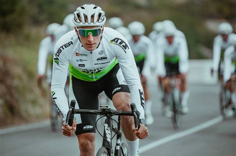 Mateusz Grabis Kolejny Rok Z Nami
