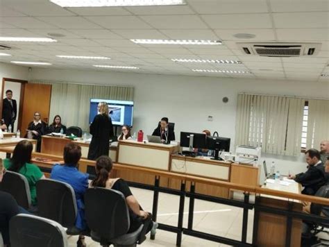 Acusado De Matar A Ex Namorada é Condenado Em Três De Maio Rádio