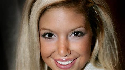 Från Natacha Peyre Till Elena Belle Här är Hennes Förvandling
