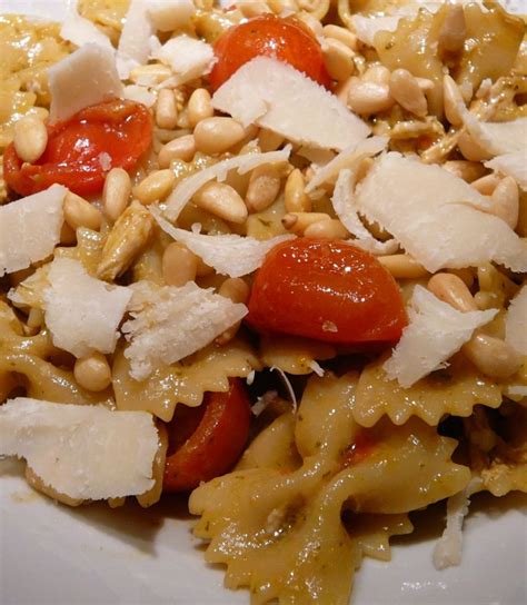 Salade de farfalles au poulet La cuisine de Stéphanie