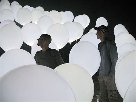 Atom Atom Light Installation Brave New World