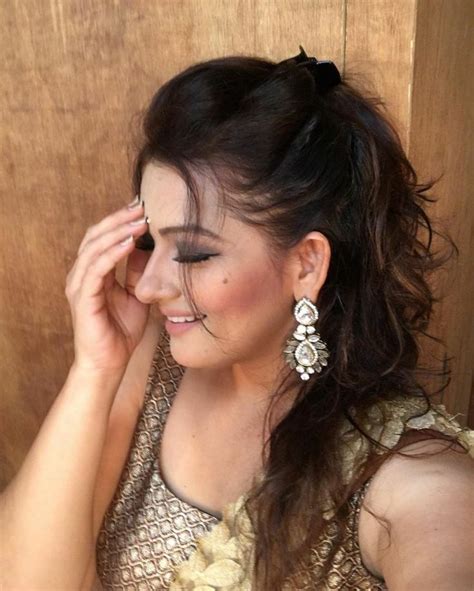 Falguni Rajani Instagram Posts Beauty Women Beautiful Indian Actress