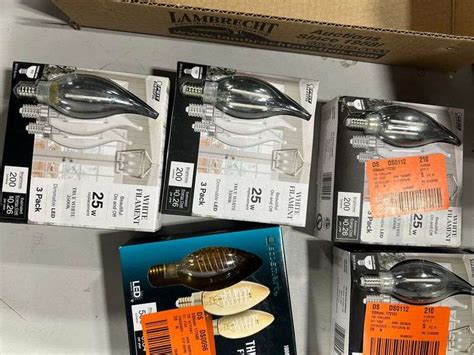 Assorted Light Bulbs Lambrecht Auction Inc