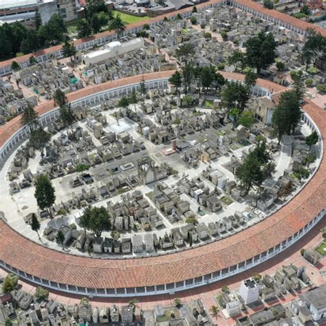 Sandra Ramírez Le Responde A María Fernanda Cabal Por Trino Sobre “tirofijo” “miran La Paja En