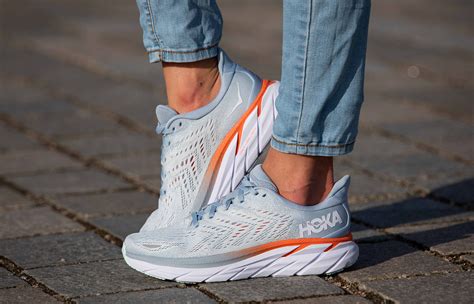 Kilenc Felfüggesztésére Kenu Test Av Hoka Joggesko Oktató Kód Függelék