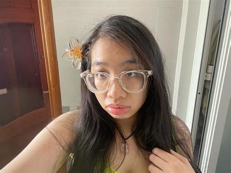 Có ai từng bị body shamming chưa ạ Hic mình có chiếc môi dày được ví như miếng thịt bò cá