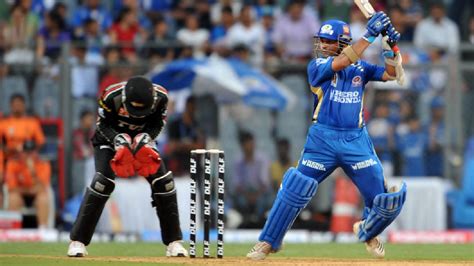 Sachin Tendulkar Turns 50 Revisiting Master Blasters Best Ipl Knocks