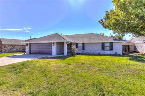 7210 NW Willow Creek Dr Lawton OK 73505 Trulia