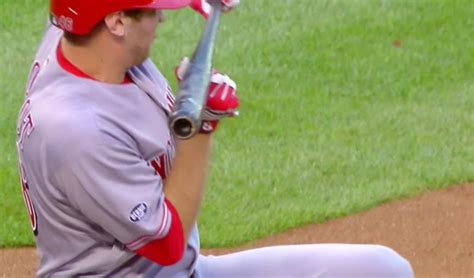 Reds Jon Moscot Hit In Ear Trying To Bunt Video