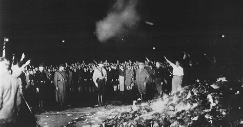 Alemania Recuerda 90 Años De La Quema De Libros Por Los Nazis En 1933 Infobae