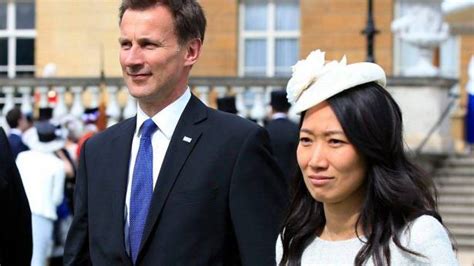 Why Jeremy Hunt s Japanese wife gaffe is a bad mistake الديار