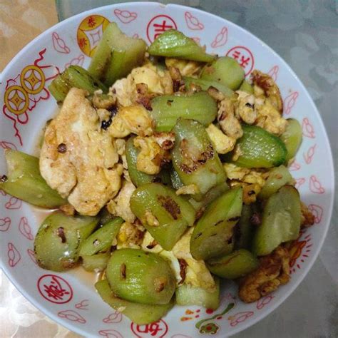 【丝瓜炒鸡蛋5分钟夏日防暑快炒图片】汪汪喵喵汪汪下厨房