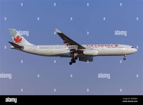 Air Canada Airbus 330 343 C GFAH Landing At Pearson Airport Runway