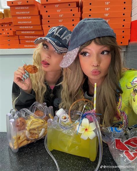 Mixie And Munchie R Emergencyintercom