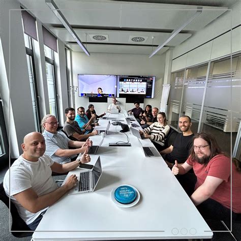 Mercedes Benz Connectivity Services Gmbh On Linkedin 🎉💻 Happy World