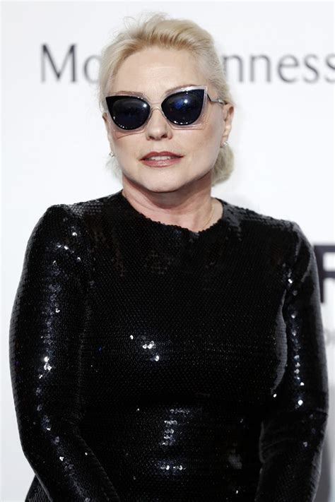 25 Greatest Female Rock Singers Most Famous Performers Hood Mwr
