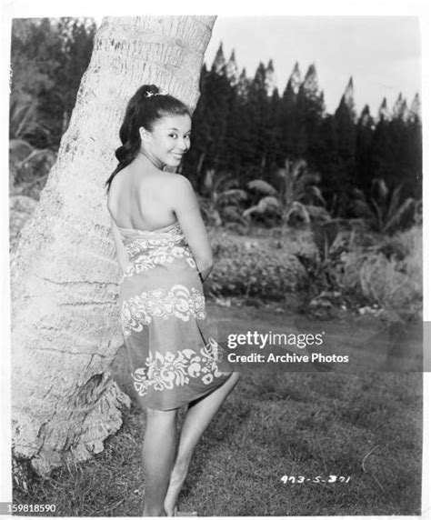 Nuyen Photos And Premium High Res Pictures Getty Images
