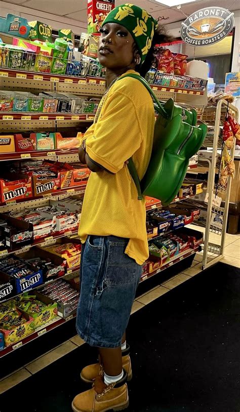 Pin By The Couture Chapter On Looks 🪩 Outfit Inspo Casual Timbs