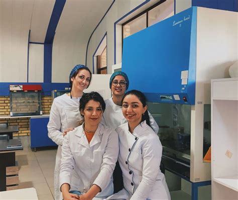 Happy International Day Of Women And Girls In Science👩‍⚕️👊🧪🧫🧬🔬🩸💉