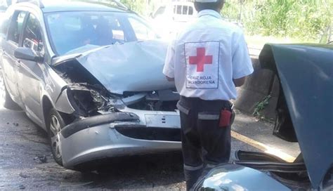 Dos Adultos Y Un Niño Lesionados En Múltiple Accidente En Carretera Al