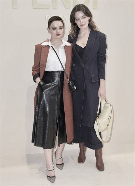 With Joey King Scrolller
