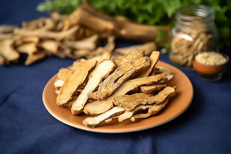 补血补气的药材高清图片下载 正版图片600200275 摄图网