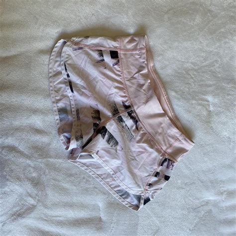 Light Pink Lululemon Shorts Size 2 Lululemon Depop