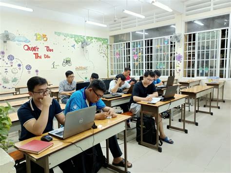 Khóa học Lập trình hệ thống nhúng trên raspberry pi HitechUni