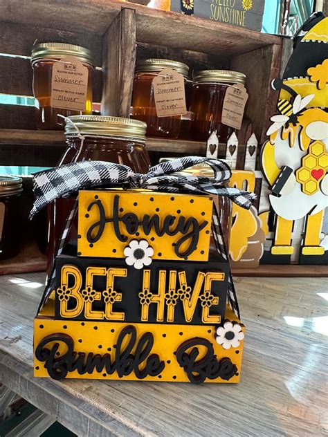 3d Boxy Book Stack Honey Bee Hive Bumble Bee Mommys Design Farm