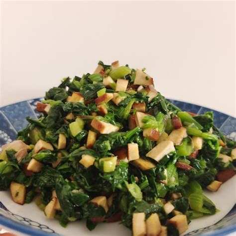 【菠菜拌豆干的做法步骤图，菠菜拌豆干怎么做好吃】美丽的mjj下厨房