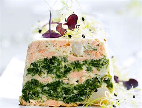 Plus de 100 recettes de Noël au saumon frais ou fumé Femme Actuelle