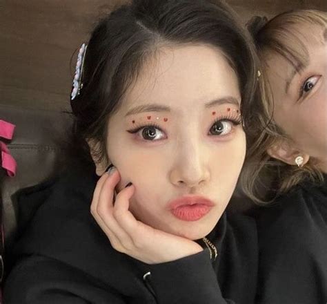 Pin By Twicehour ୨୧ On Twice Hours Twice Dahyun Set Me Free