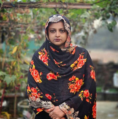 এই উপায়গুলো মেনে চলুন বৃষ্টির পরেও টবের মাটি থাকবে উর্বর আর নতুন