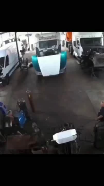 Richard Kofi Vinyo Foyoo On Linkedin Just Look At This Unsafe Act Is Very Dangerous