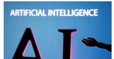 ‘옷 벗기기 앱 성행···ai 성범죄 악용 우려 고조