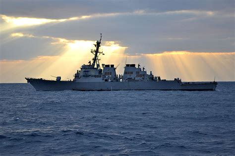 新台灣國防軍事網 ️拜登上任後第2次！ 美軍驅逐艦通過台灣海峽