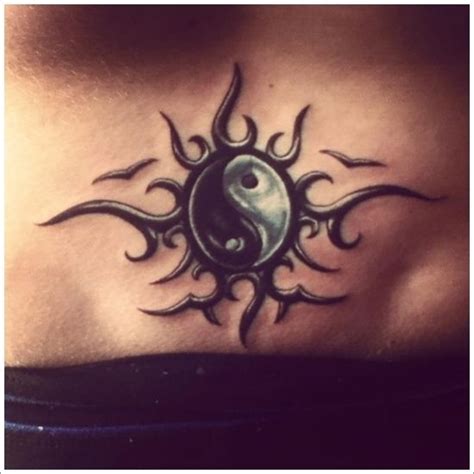 La Signification De Yin Yang Tatouage Unique Dessins Et Modèles